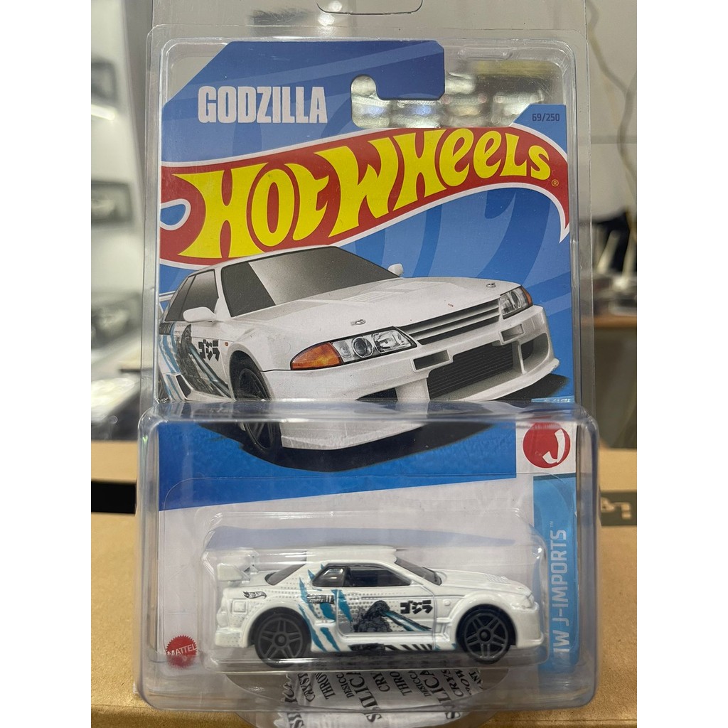 Jual HOT WHEELS NISSAN SKYLINE GT-R (R32) GODZILLA | Shopee Indonesia