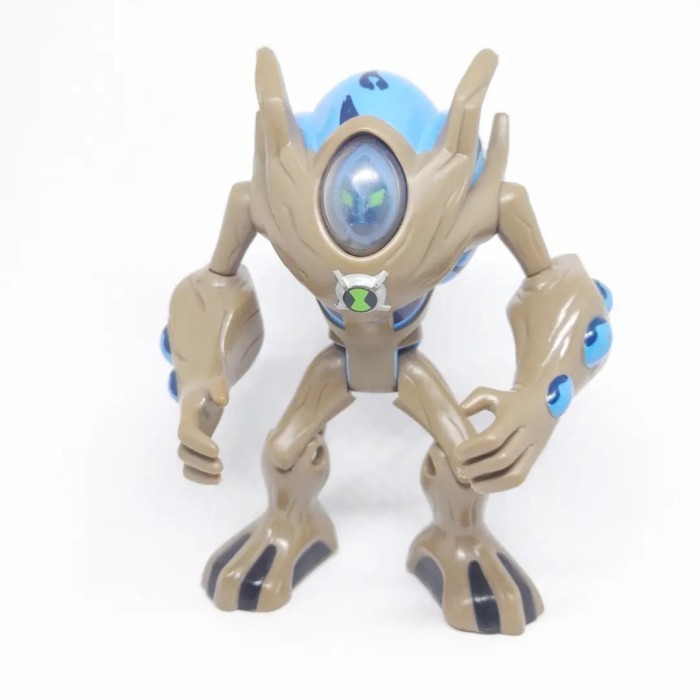 Jual Ben 10 Alien Swampfire Ori Bandai Action Figure Monster Mainan ...