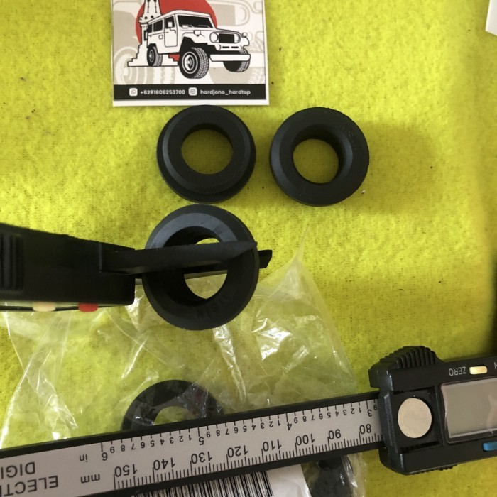 Jual grommet booster boster rem gromet rubber seal hardtop fj40 bj40 ...
