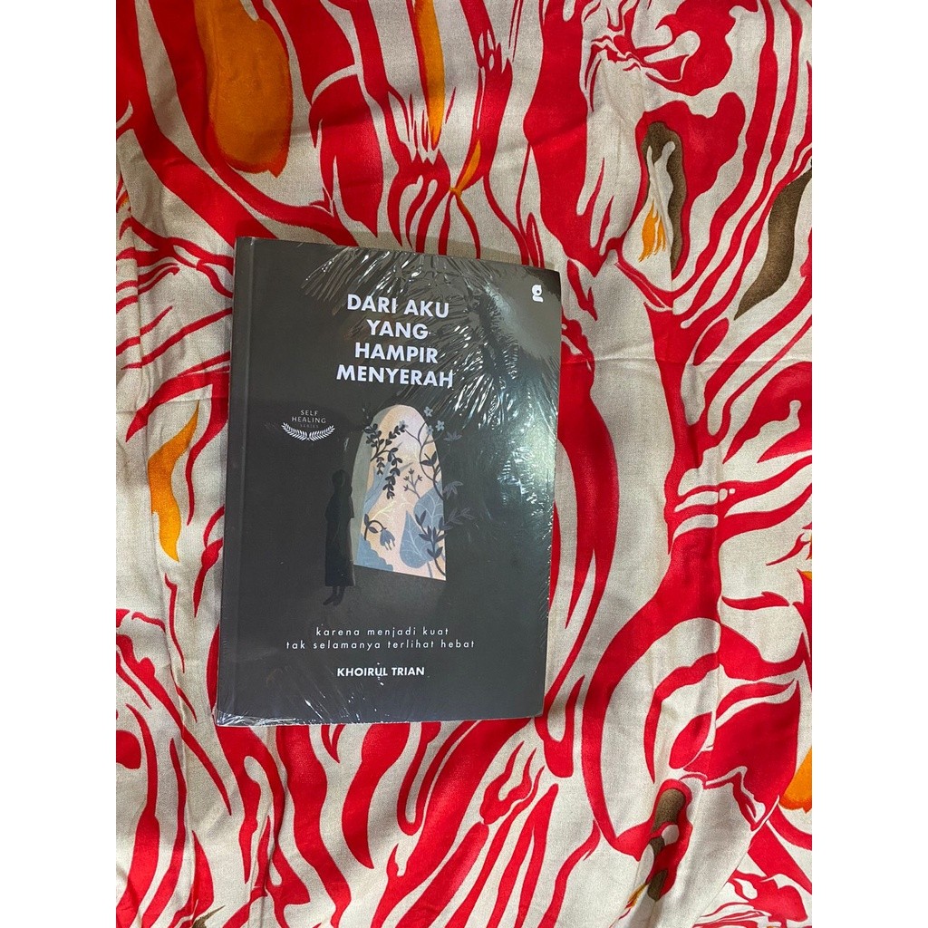 Jual Buku Dari aku yang hampir menyerah by khoirul trian [CATALOG NOVEL] | Shopee Indonesia