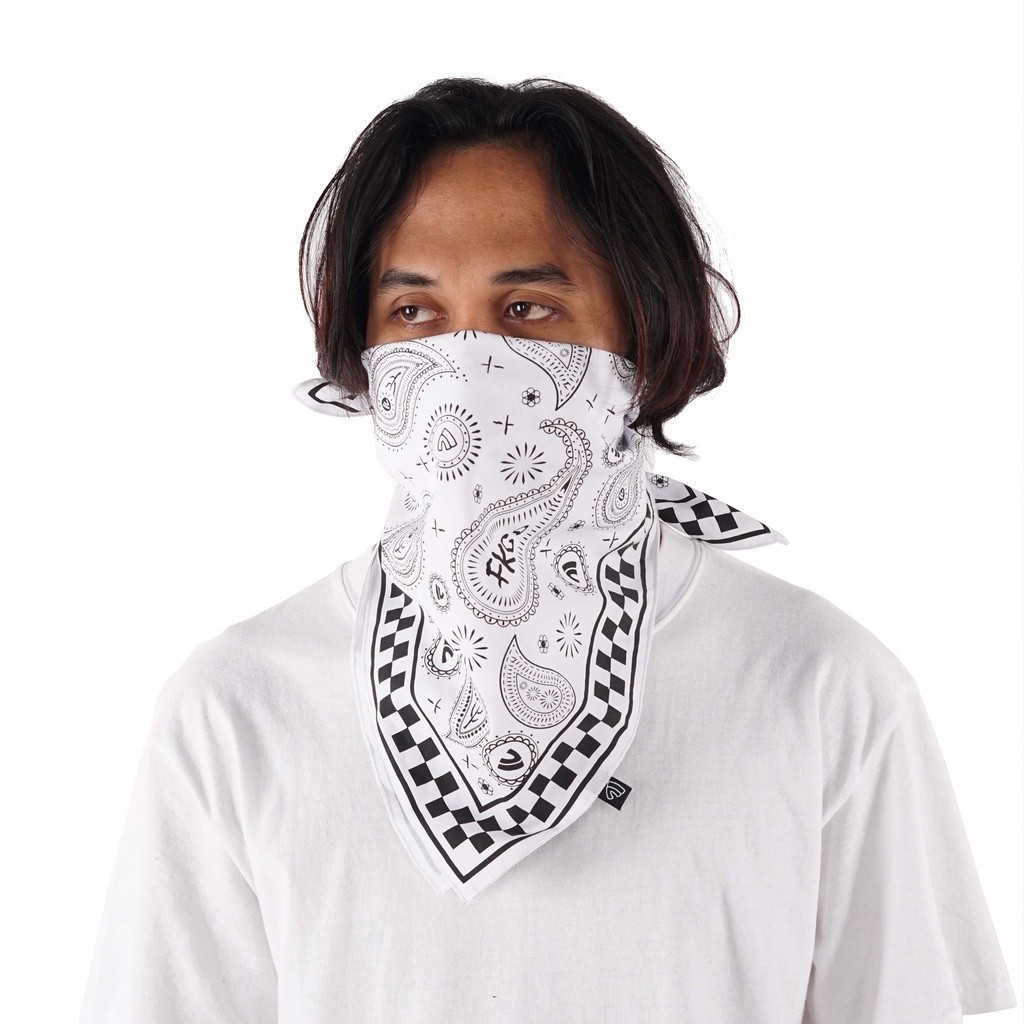 Jual SLAYER BANDANA MASKER PAISLEY PUTIH FRIDAY KILLER | KILLER BANDANA ...