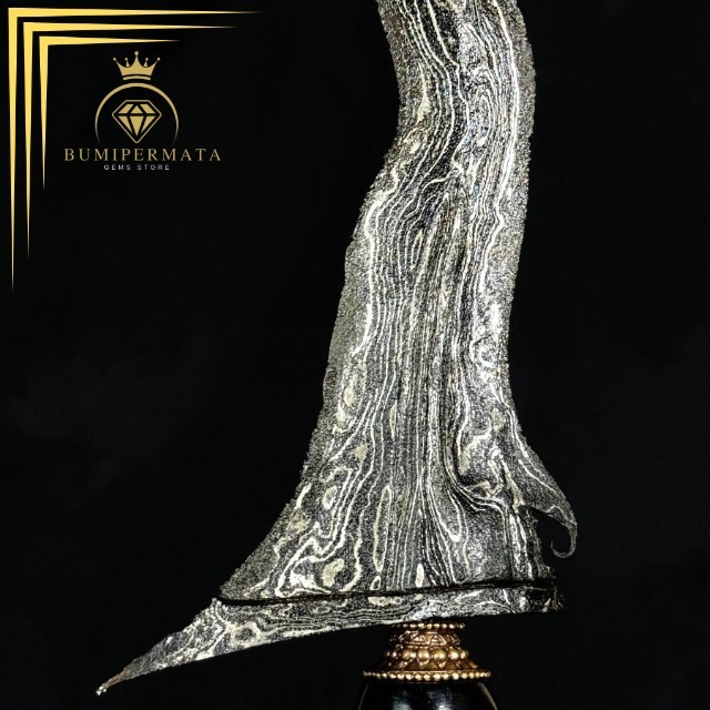 Jual Keris Sengkelat Luk 13 Pamor Segoro Muncar Tangguh Mataram Era HB ...