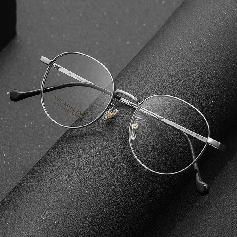 Jual Full Rim β Titanium Frame Glasses For Man and Woman Ultra Light ...