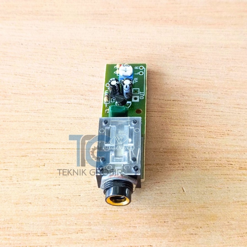 Jual KIT Preamp Mic – Mini Amplifier Mic 1 Transistor & Soket | Shopee ...