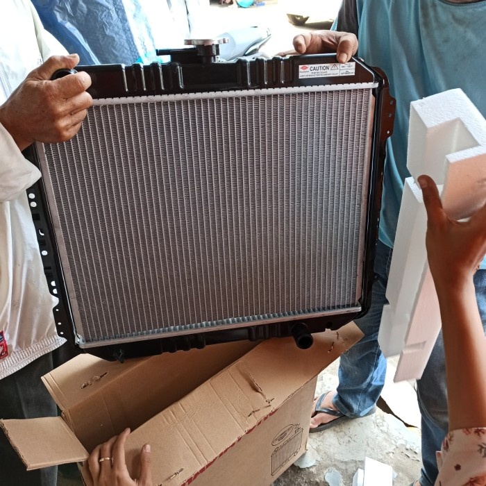 Jual Radiator Assy ADR Plastik Isuzu Panther 2.3 Dan Panther 2.5 PART ...