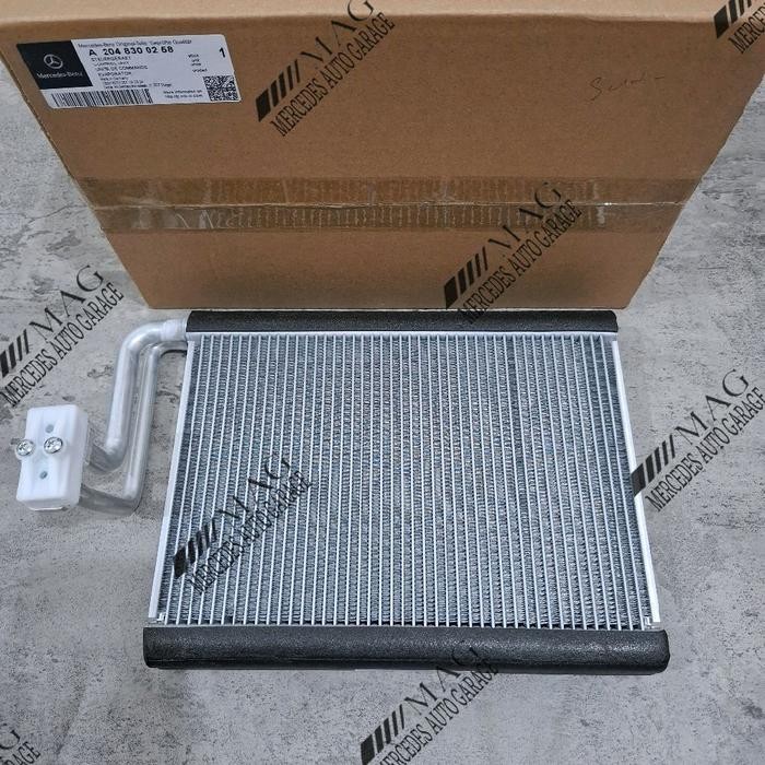 Jual EVAPORATOR MERCEDES BENZ W204 W212 M271 CGI A2048300258 ORIGINAL ...