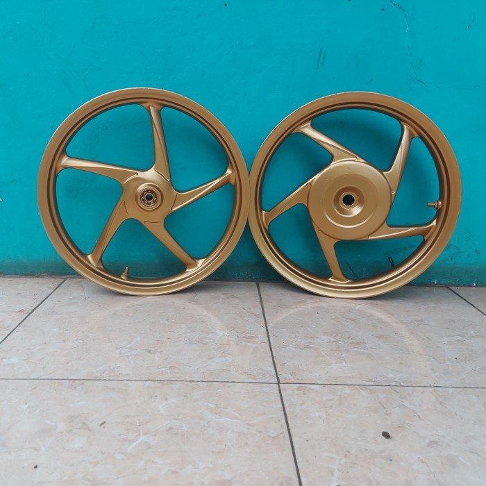 Jual Velg racing beat karbu, vario 110 repaint gold Second Original ...