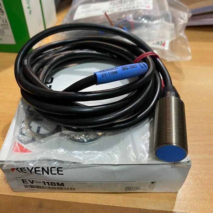Jual PROXIMITY SENSOR EV-118M KEYENCE | Shopee Indonesia