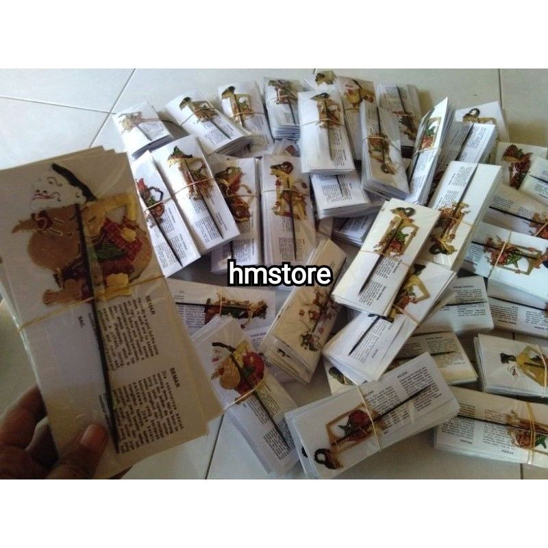 Jual Souvenir Wayang Mini 10 cm Motif Batik / Wayang Kulit | Shopee ...