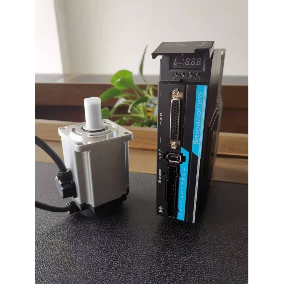 Jual AC SERVO MOTOR 1000W 17 Bit SET DRIVER + BRAKE | Shopee Indonesia