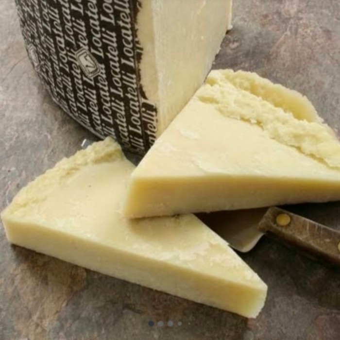 Jual Italian pecorino Romano cheese 200gr keju parmesan | Shopee Indonesia