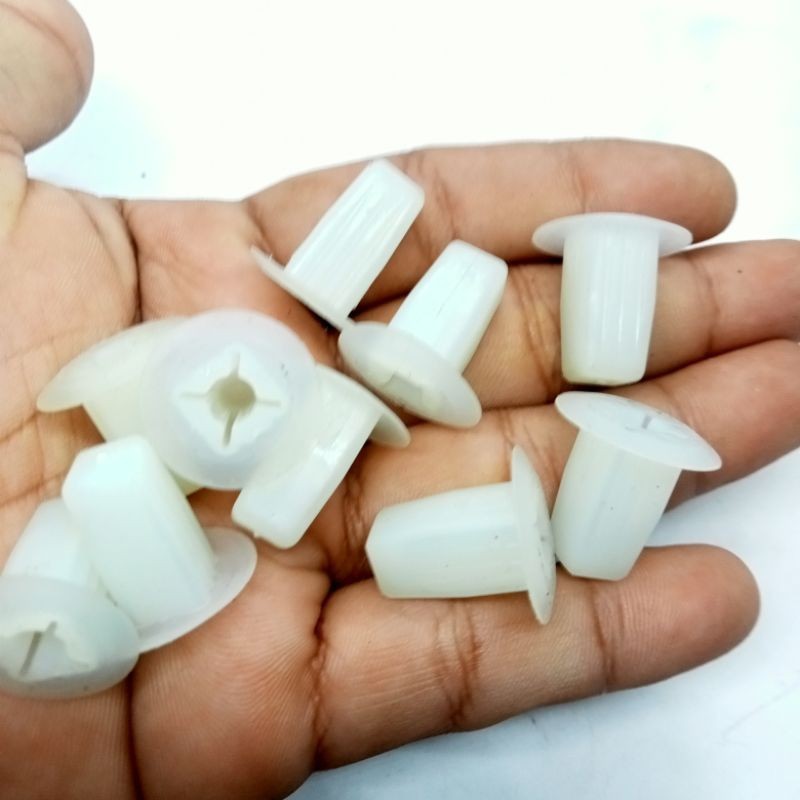 Jual 10pcs KANCING CLIPS DUDUKAN BAUT SEMUA JENIS BAMPER KARPET LUMPUR ...