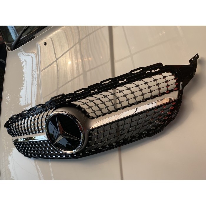 Jual GB99 Grill Diamond Mercedes Benz W205 PreFL (13-19) List Silver ...