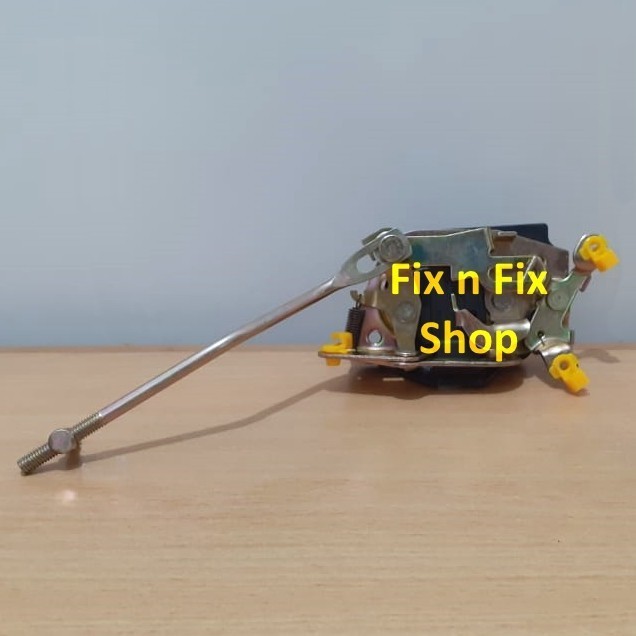 Jual Door Lock Assy COLT L300 LH RH Kancingan Kunci Pintu L-300 Kiri ...