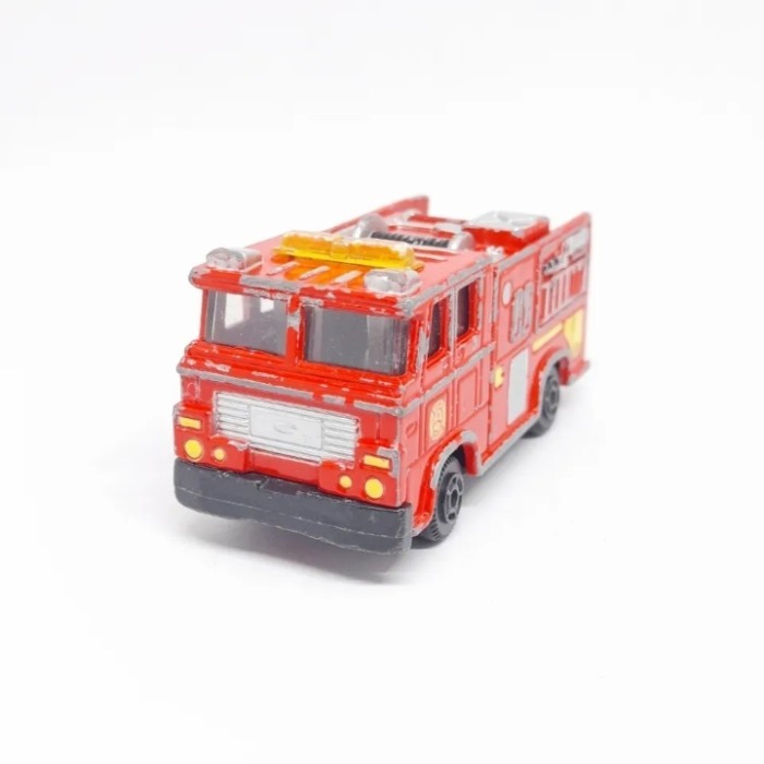 Jual Motormax Fire Truck Pumper - Diecast Truk Pemadam Kebakaran Mainan ...