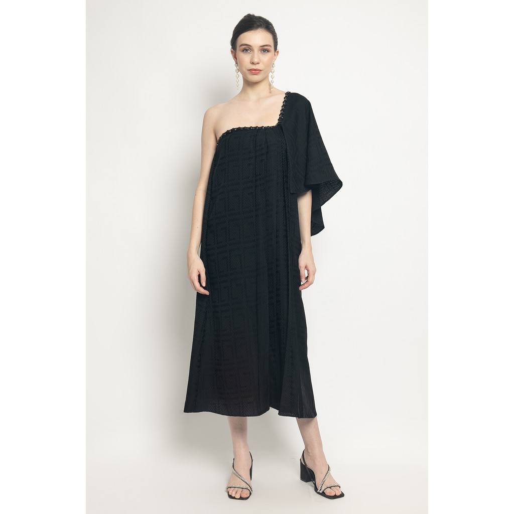 Jual ATELIER MODE One Side Cape Sleeves Dress Gal | Shopee Indonesia