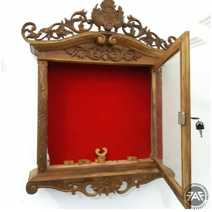 Jual lemari tempat keris jati ukiran jepara isi 4 keris BM02222 murah ...