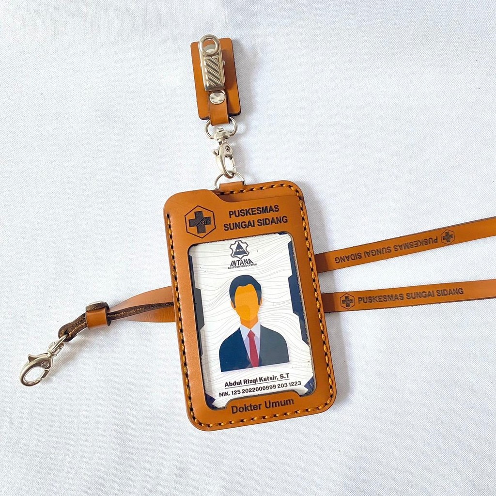 Jual ID Card Holder Lanyard Nametag Kulit Sapi Asli Premium 2 Slot ...
