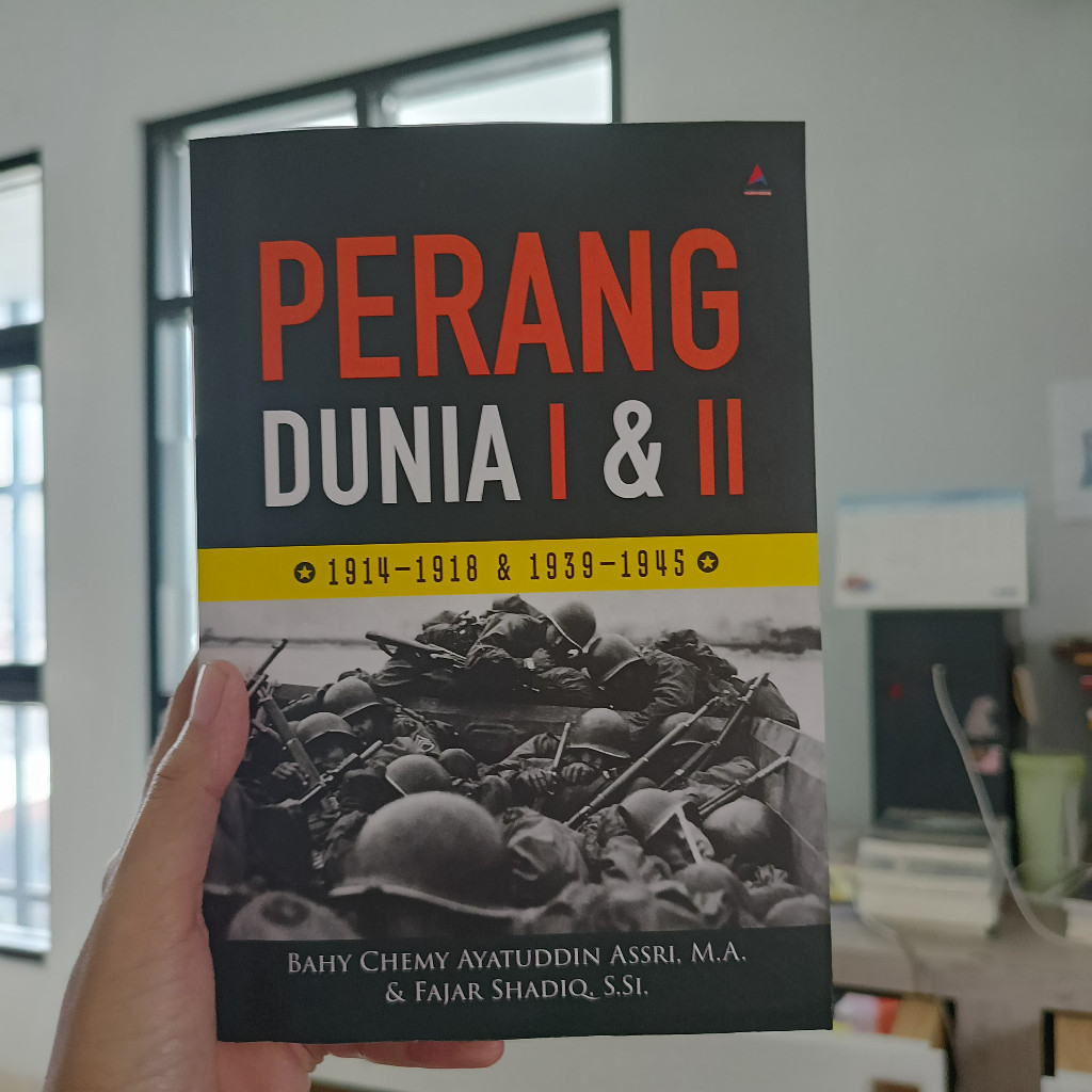 Jual Buku PERANG DUNIA I & II : 1914-1918 & 1939-1945 - BAHY CHEMAY ...