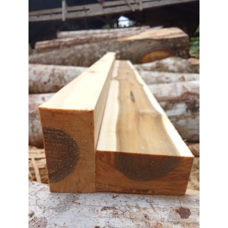 Jual 3x4 Reng Kayu 3x4 kayu reng 3x4cm panjang 200cm LIST KAYU RENG 3X4 ...
