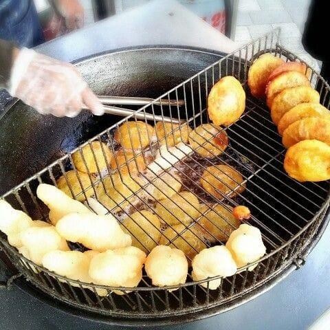 Jual ALAT rak peniris minyak gorengan / keranjang peniris makanan anti ...
