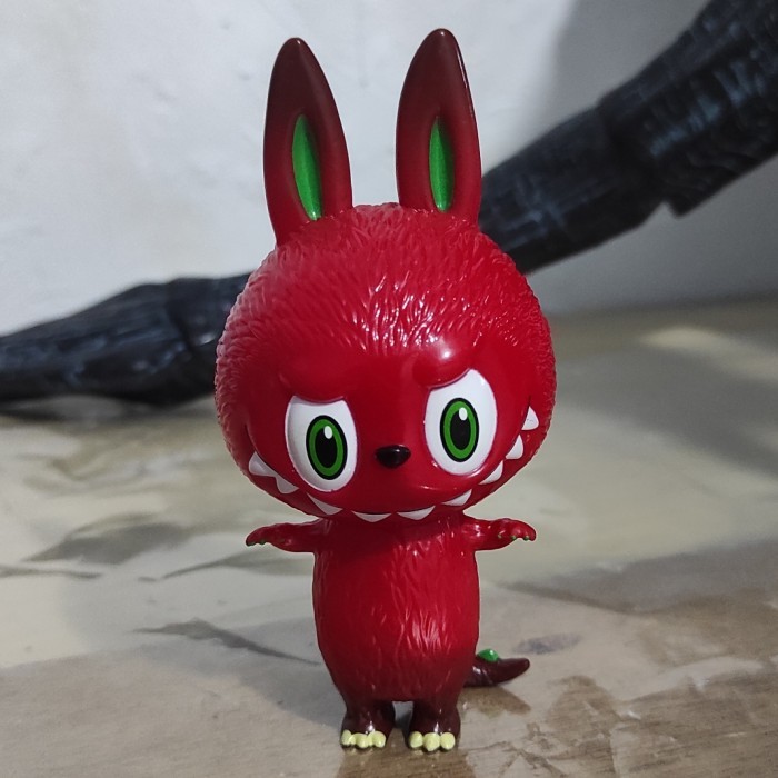 Jual "VN.KIA" - TERLARIS Labubu Zimomo popmart - Merah | Shopee Indonesia