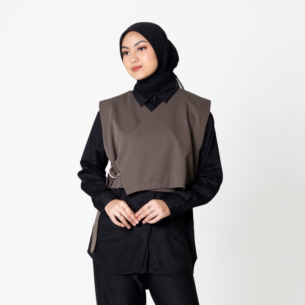 Jual RICHDEPT Calla Vest | Vest Premium Rompi Wanita | Outfit Korea ...