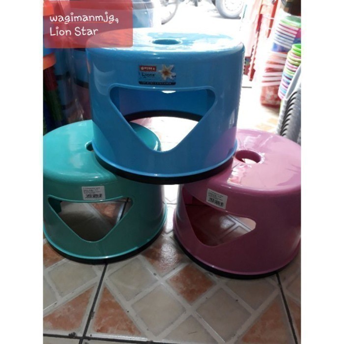 Jual Bangku Plastik/Kursi Plastik/Jongkok Bulet Plastik Lion Star G13 ...