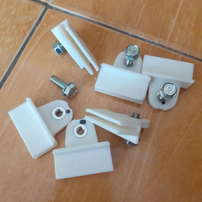 Jual Plastik penjepit rel turun-naik kaca pintu mobil universal part ...