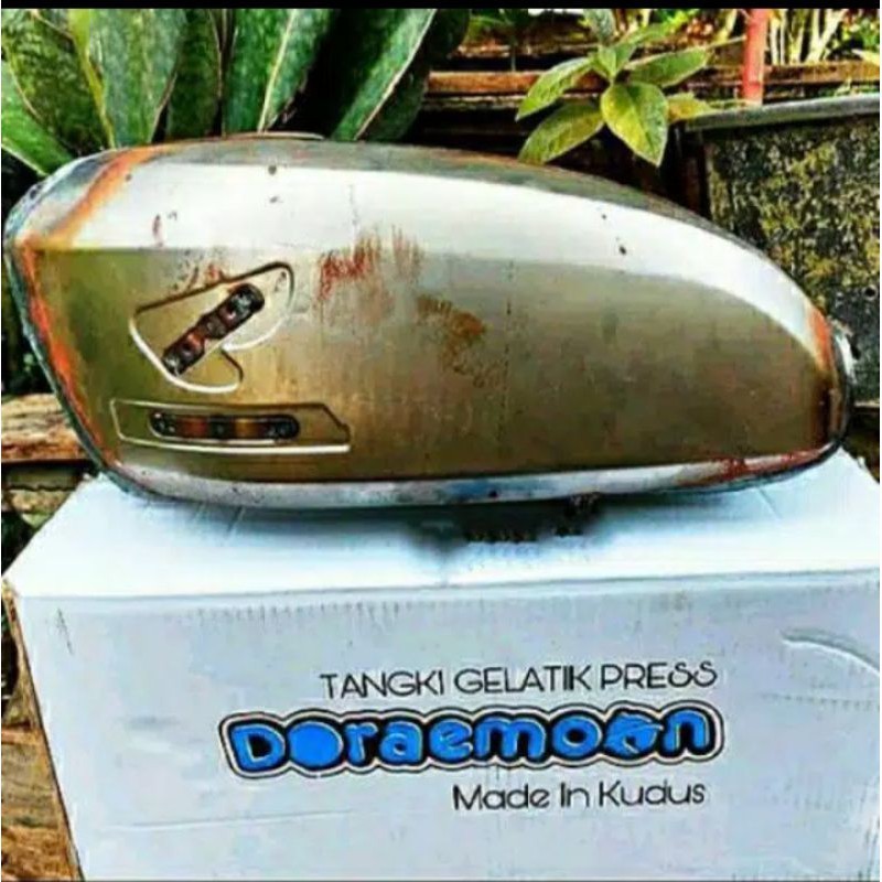 Jual siap cod Tangki CB full pres kudusan doraemon aksesoris sepeda motor | Shopee Indonesia