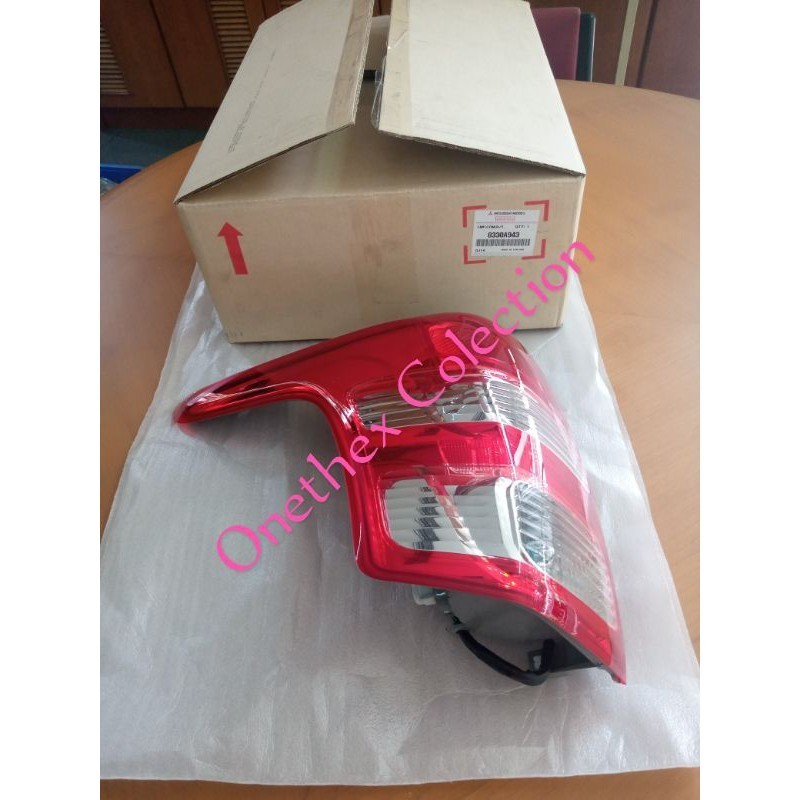 Jual Lampu belakang Kiri All new triton Original Mitsubishi 8330A943 ...