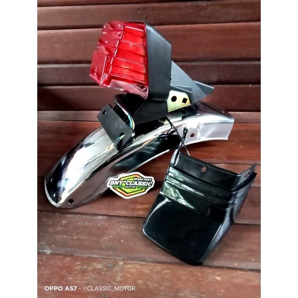 Jual SEPAKBOR SELEBOR BELAKANG WIN 100 SET STOPLAM DAN KEPET LUMPUR ...