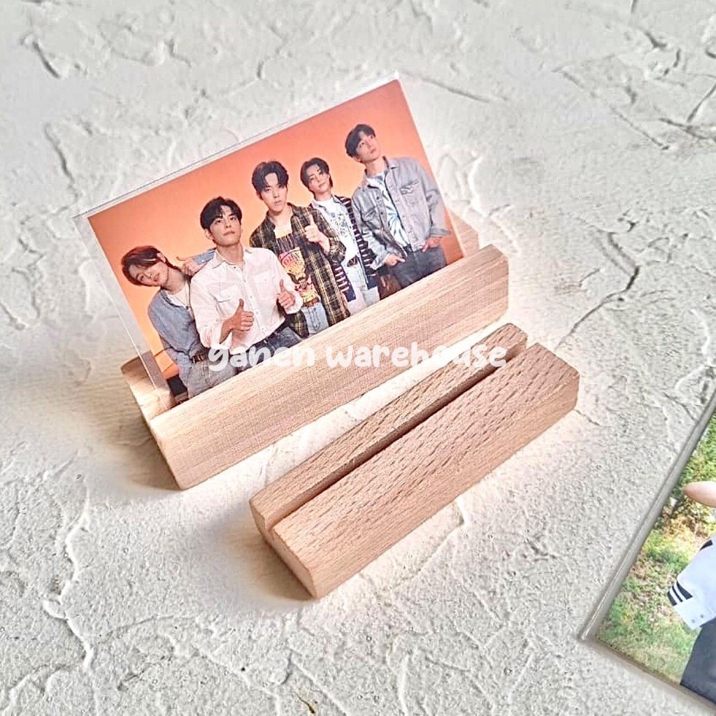 Jual [GW] Stand Kayu Akrilik Foto Price Tag Holder Dudukan Akrilik ...