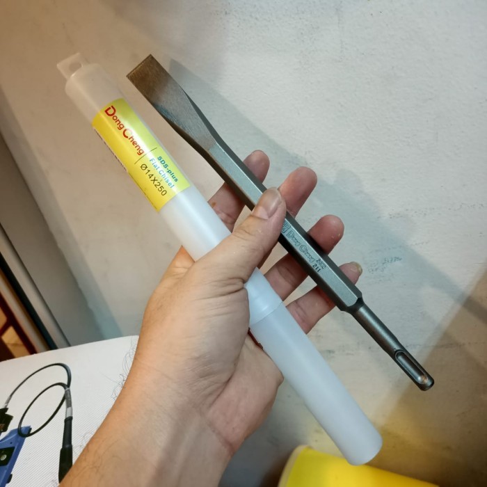 Jual Dongcheng mata bobok sds plus flat 14x250 Dongcheng gepeng / flat ...