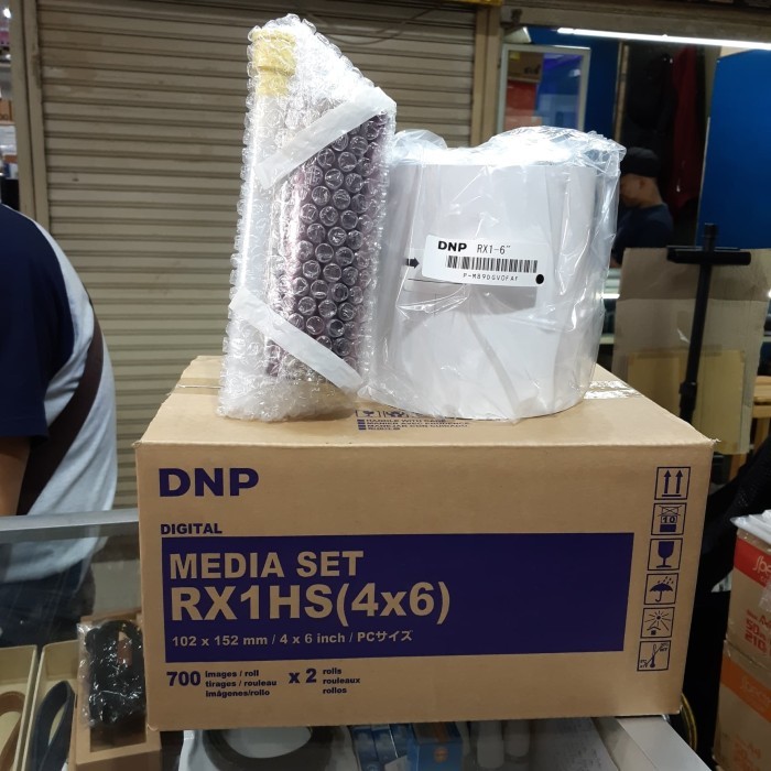 Jual KERTAS PHOTOBOOTH PAPER DNP 4R ISI KERTAS & RIBBON BISA CETAK 700 ...