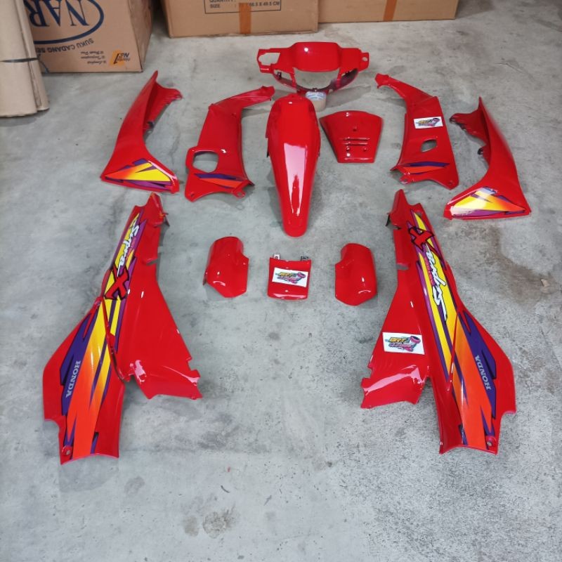 Jual body full set halus supra x supra lama tahun 2002-2004 warna merah ...