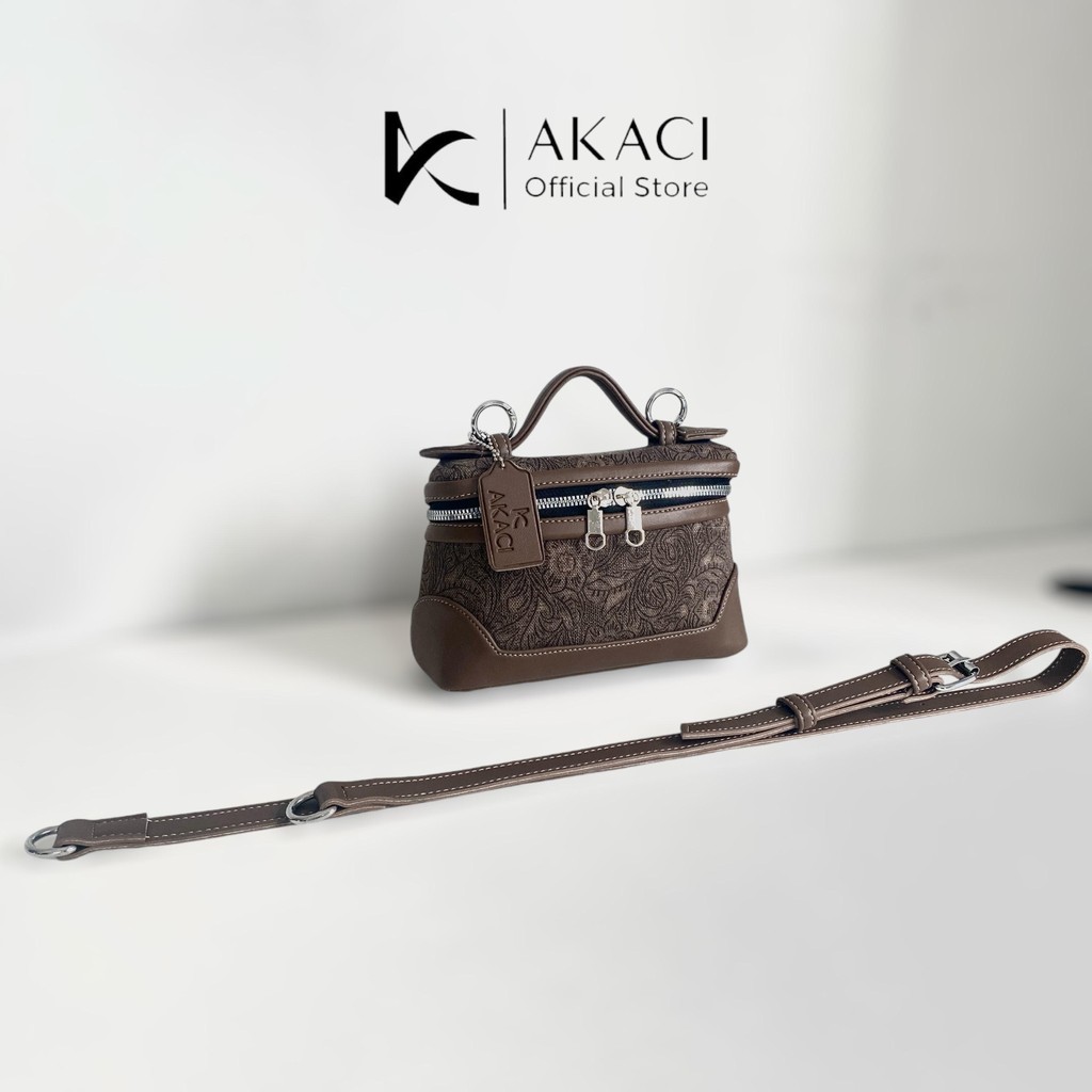 Jual Tas selempang wanita GRETA Akaci 10-8359 Bahan lepis 1 ruang ...