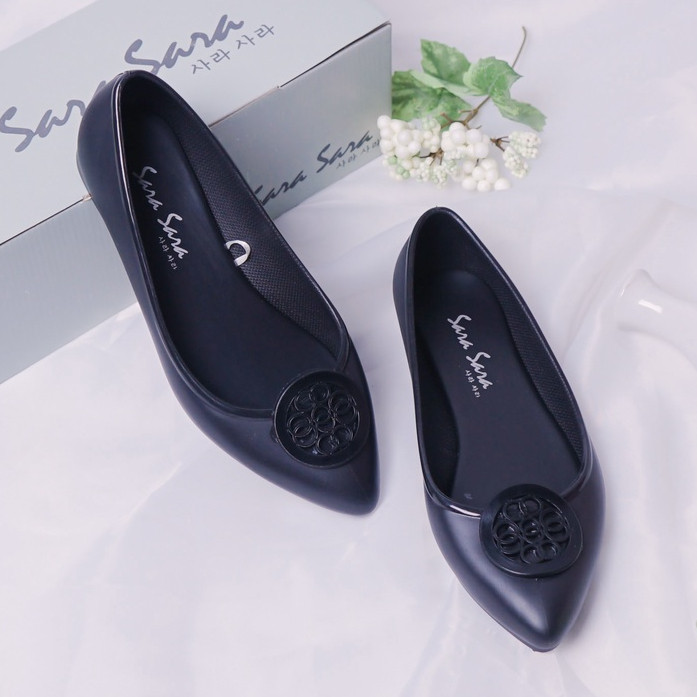 Jual SEPATU SLOP WANITA UJUNG LANCIP / SARA SARA STORE - Flat Shoes ...