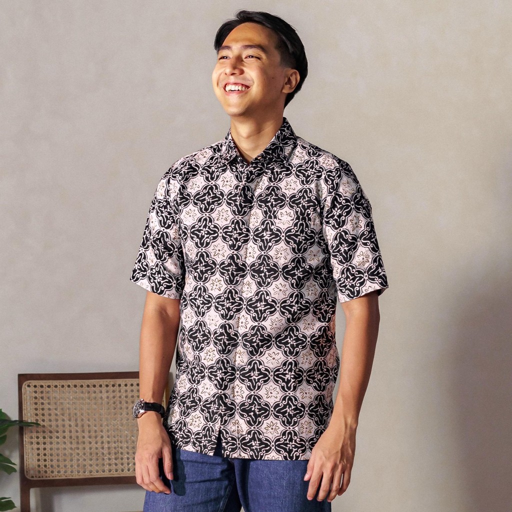 Jual Clova - Mandalas Kemeja Batik Pria Premium Lengan Pendek | Shopee ...