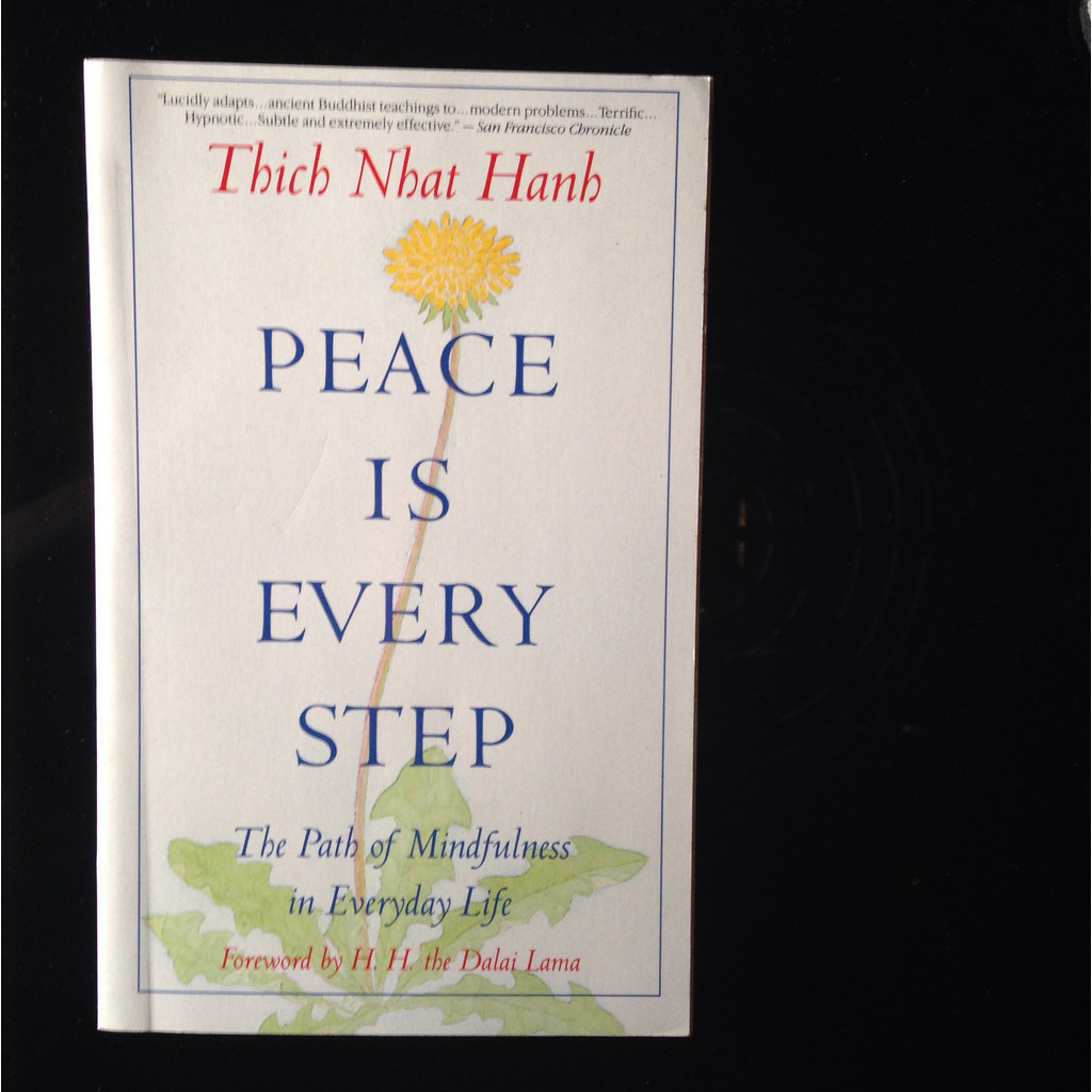 Jual Peace is Every Step - The Path of Mindfulness in Everyday Life by ...