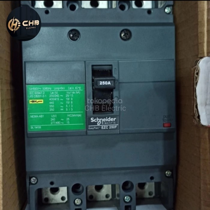 Jual MCCB Schneider EZC250F 3P 18kA 125A 160A 200A 225A 250A - 100 ...