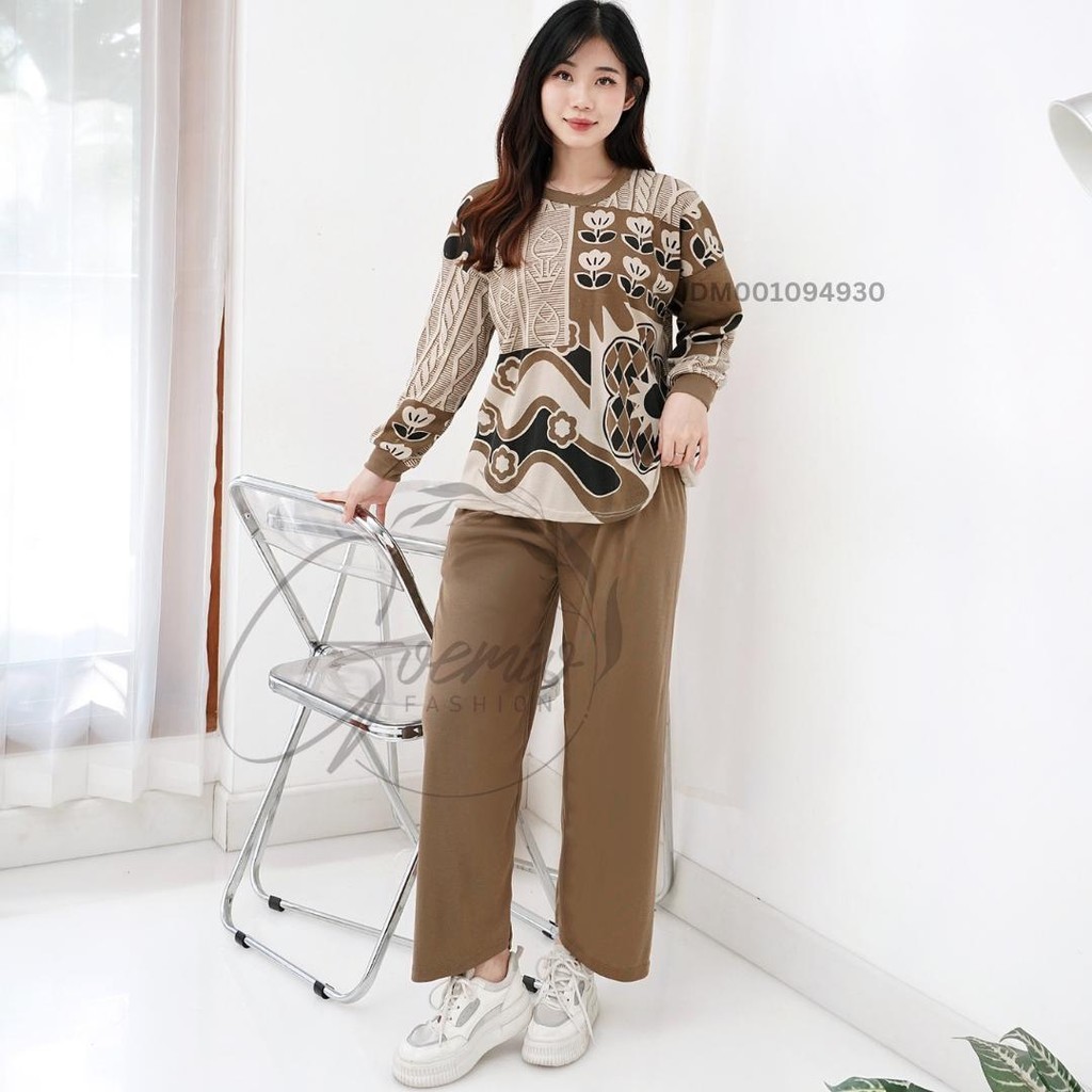 Jual iLook LD 120 One Set Kamelia Setelan Rajut Knit Combi Atasan Motif Dan Celana Panjang ...