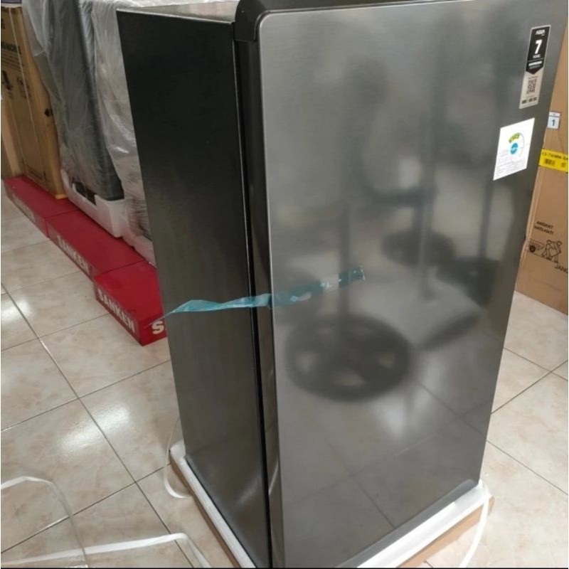 Jual Kulkas AQUA MODEL TERBARU 1 pintu 185MDS 145Liter. Pengganti seri ...