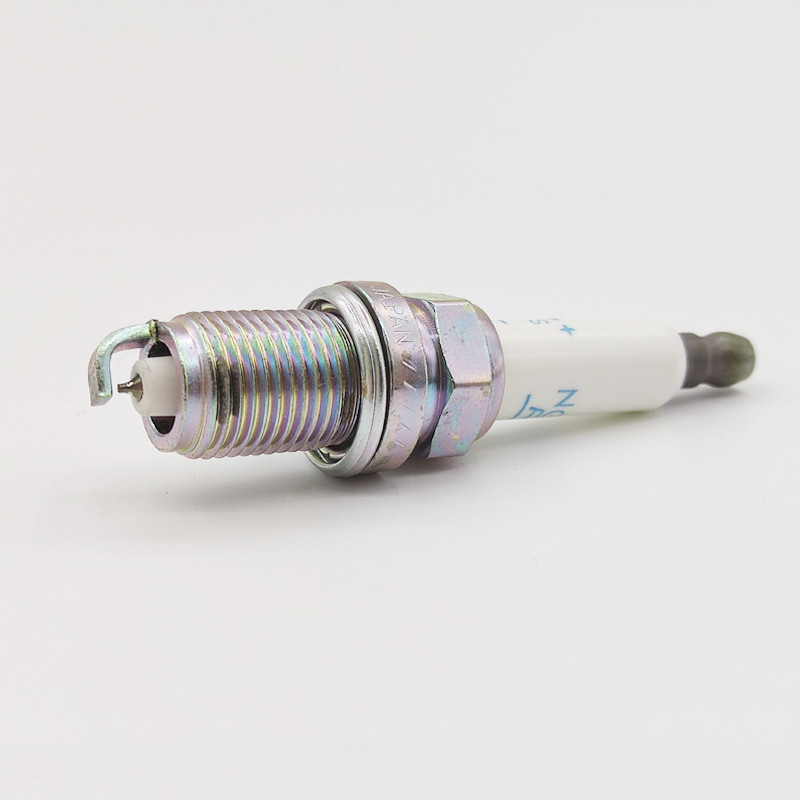 Jual 40pcs PFR7S8EG 1675 Platinum Spark Plug For VW Audi A3 A4 A5 A6 Q5 ...
