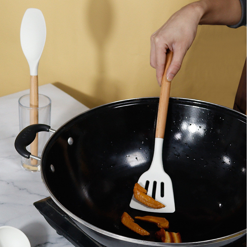 Jual WEISON - Spatula Silikon Alat Masak Sodet Lubang Penyaring Minyak ...