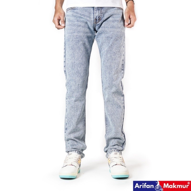 Jual Arifan® Celana Jeans Slim Fit Unfinished Mist Washed Blue | Shopee ...