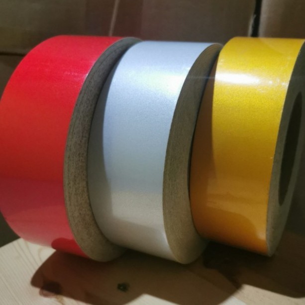 Jual Sticker Stiker Reflektor 2" x 45 meter kuning merah Putih Scotlite ...
