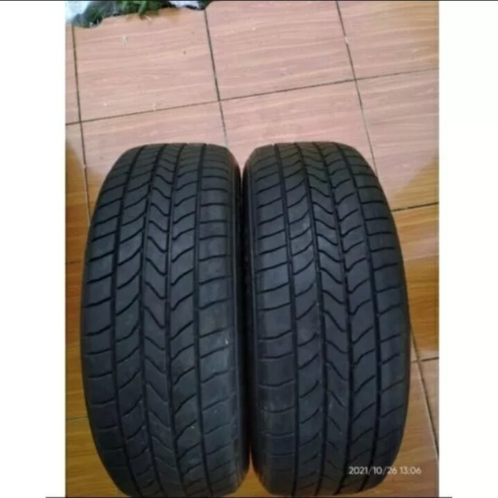Jual BAN MOBIL COPOTAN TUBLES RING 14 UKURAN 185/70 layak pakai kondisi 75 persen | Shopee Indonesia