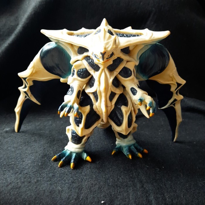 Jual Ultra Monster Series 13 Cm Geranda by Bandai 1998 -CRT89 | Shopee ...