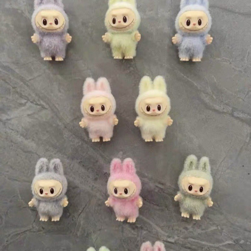 Jual READY Mini Labubu Ornament 3.5cm LABUBU V1 Boneka Vinil Berdiri ...